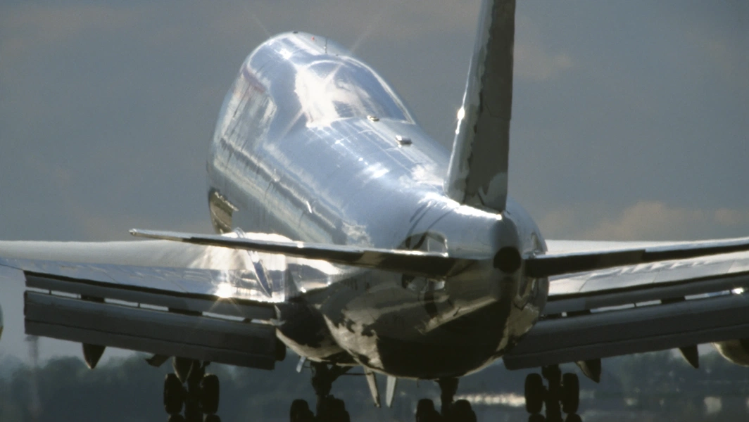 How aircraft landing gear works