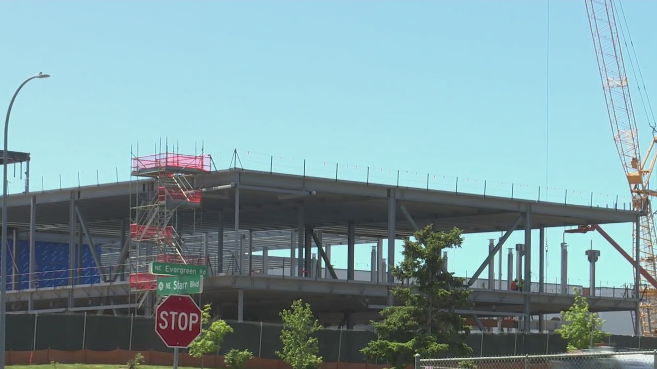 Neighbors sound off on 'environmental impact' of Hillsboro data centers ...