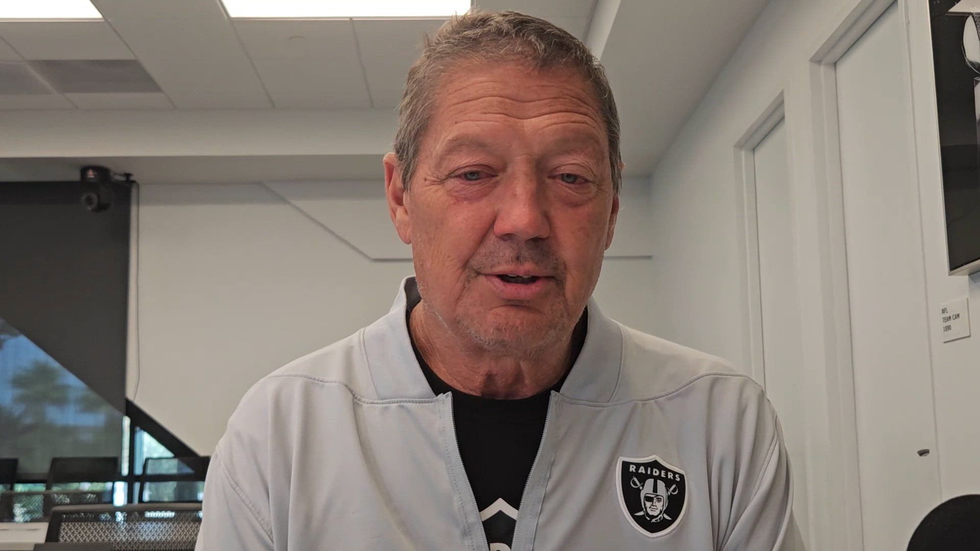 Las Vegas Raiders OL Coach Rick Dennison Leadership Up Front