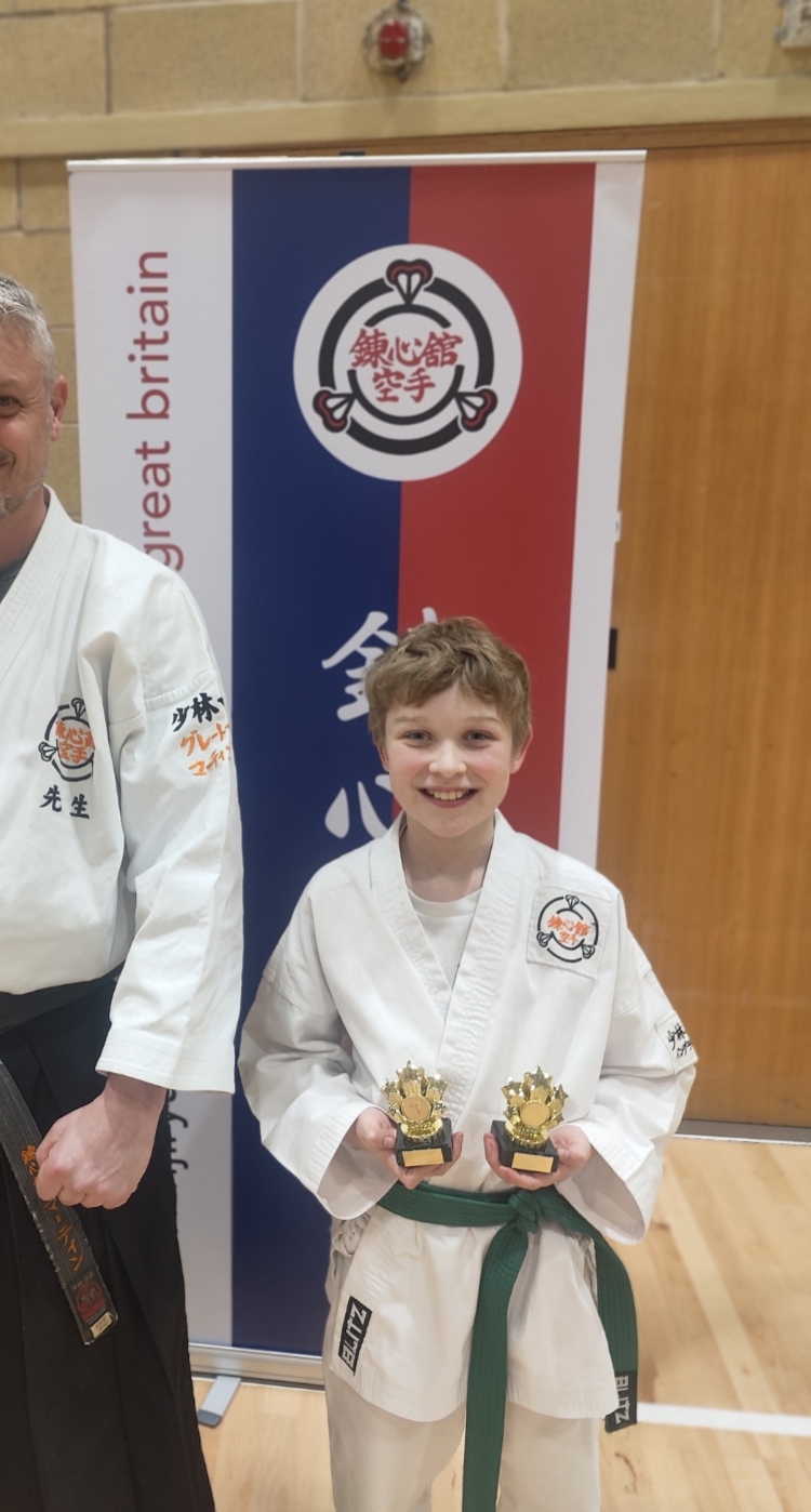Wisborough Green dad tackles 50km ultra marathon to send Team GB karate ...