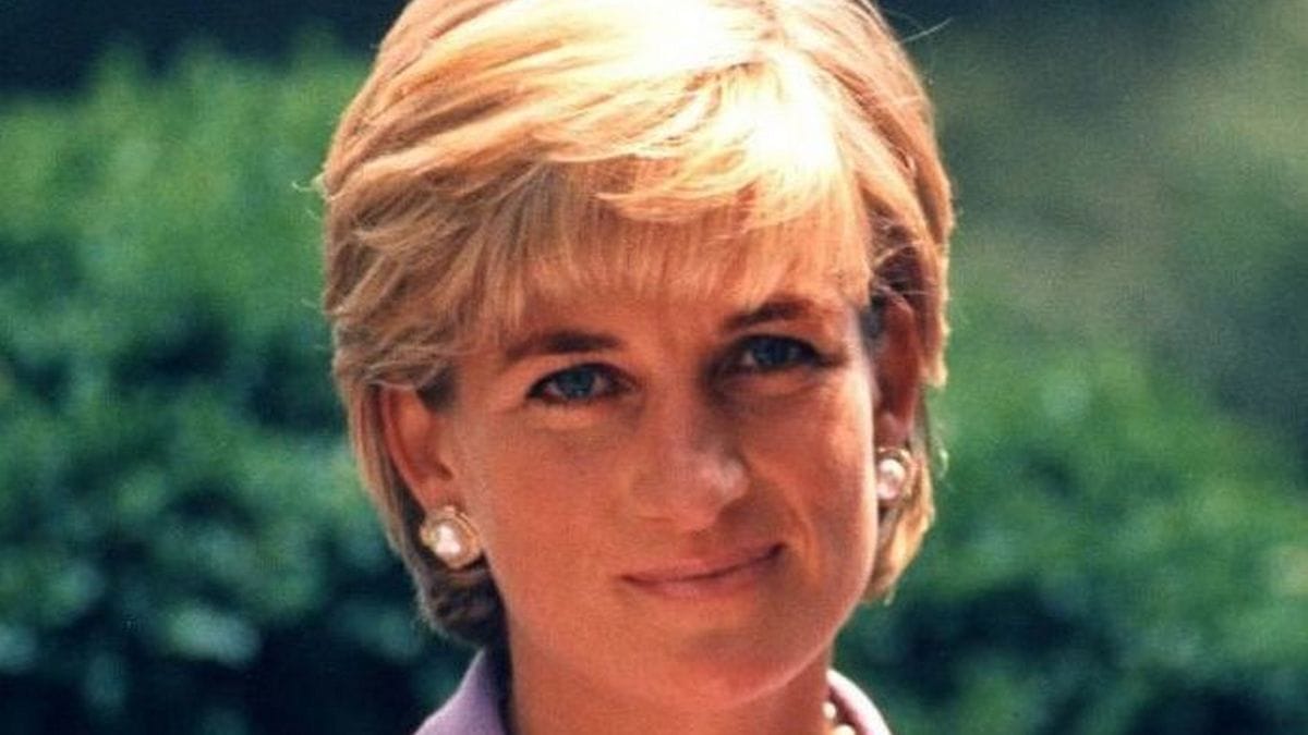 Diana’s personal belongings head to auction—unseen school pics, letters ...