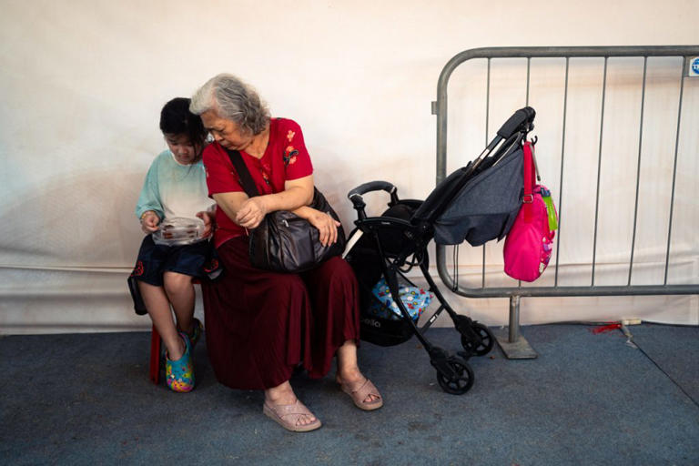 How my mother’s cancer taught my family to talk about dying well