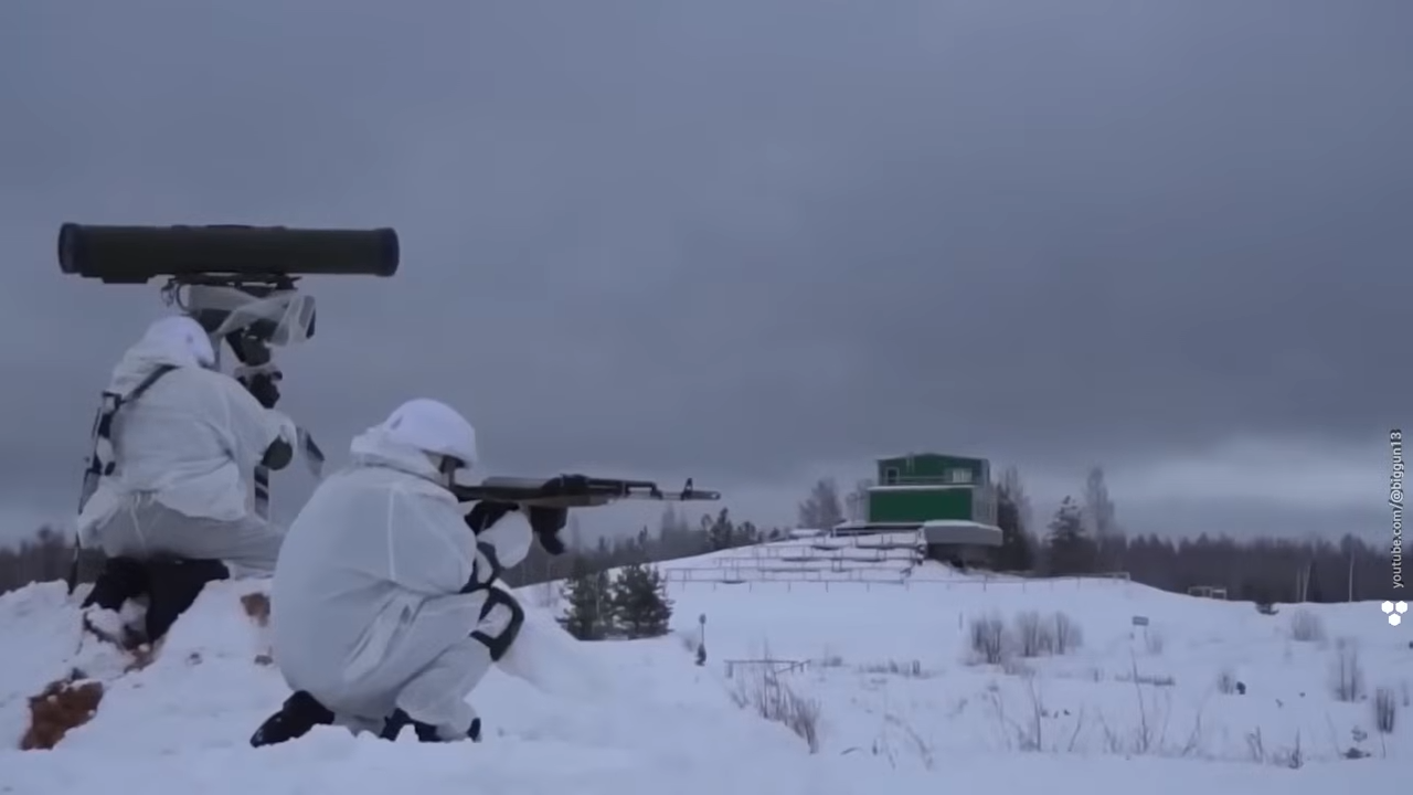 Sehen Sie, wie russische Drohnen Amerikas berühmtesten Panzer entlarven