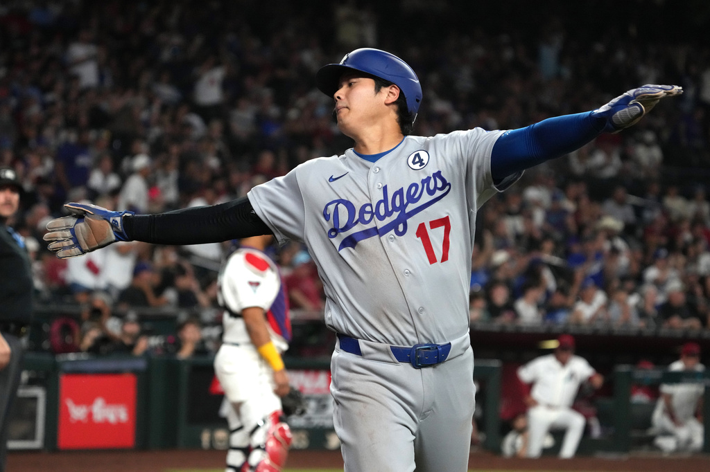 Ohtani sigue encendido, Freeman pega jonrón de 2 carreras y Dodgers ...