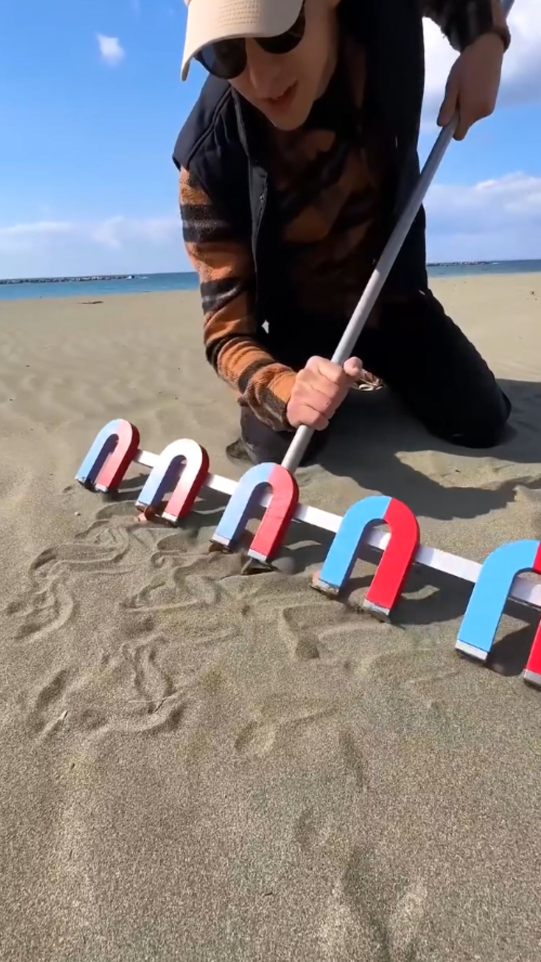 Incredible magnet fishing finds after 7 days on the beach