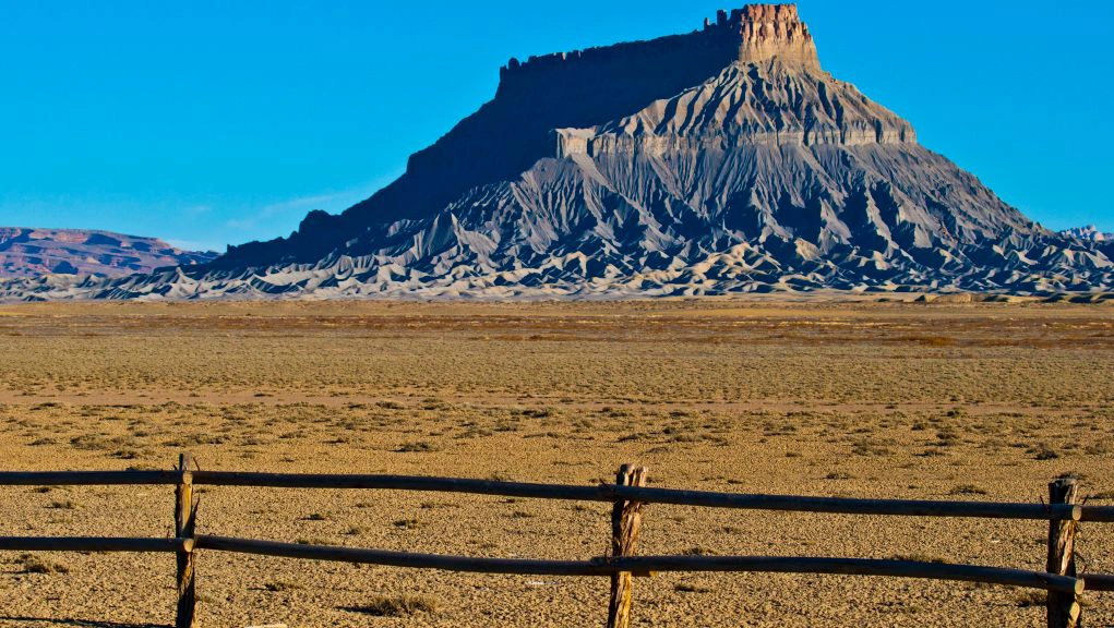 Why Factory Butte should be on your Utah trip