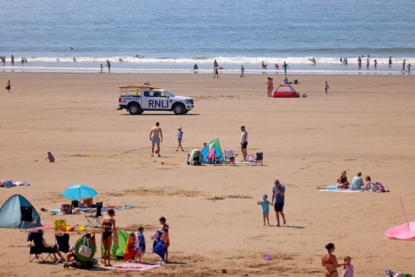 Heatwave could return this summer as Met Office predict 'bursts' of hot ...