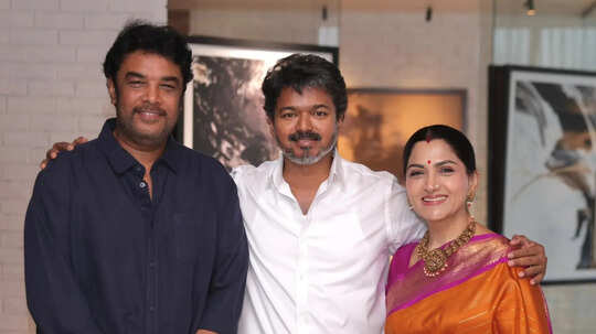 Khushboo Sundar invites 'brother' CM Vijay to daughter Avantika's ...