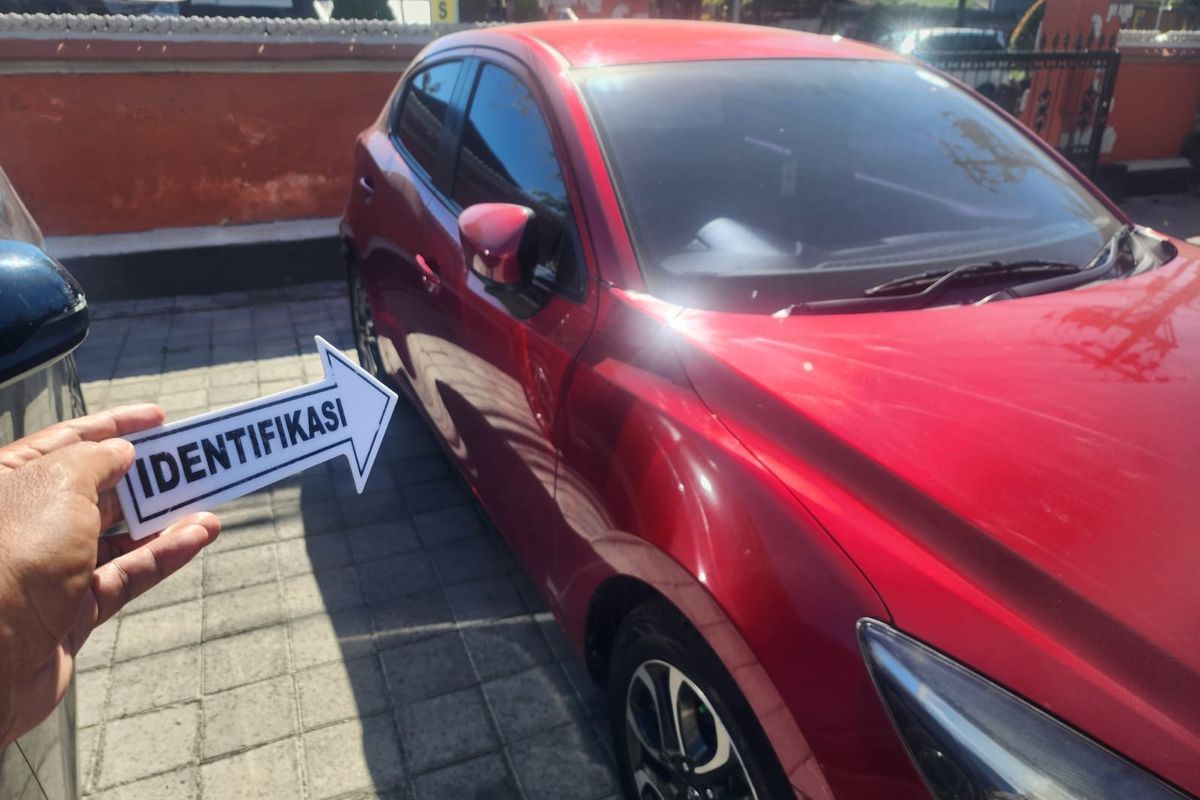 Dokter muda wanita disetrum pria di kabin Mazda 2, polisi berhasil ...