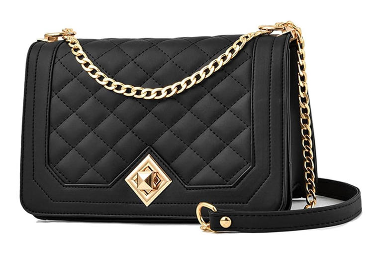 Mindy Kaling’s chain-link mini crossbody looks like this $9 Amazon pick ...
