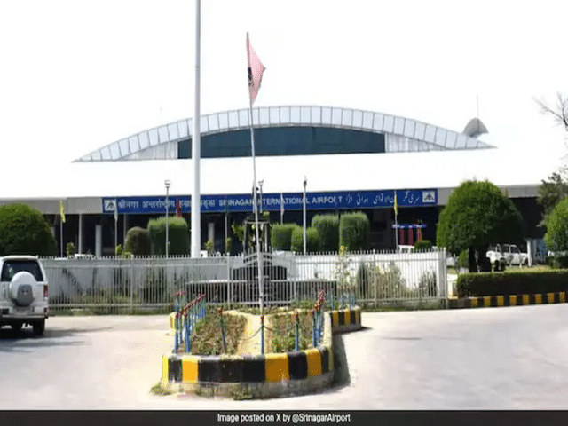 Srinagar Airport runway maintenance alert: Flight disruptions likely ...