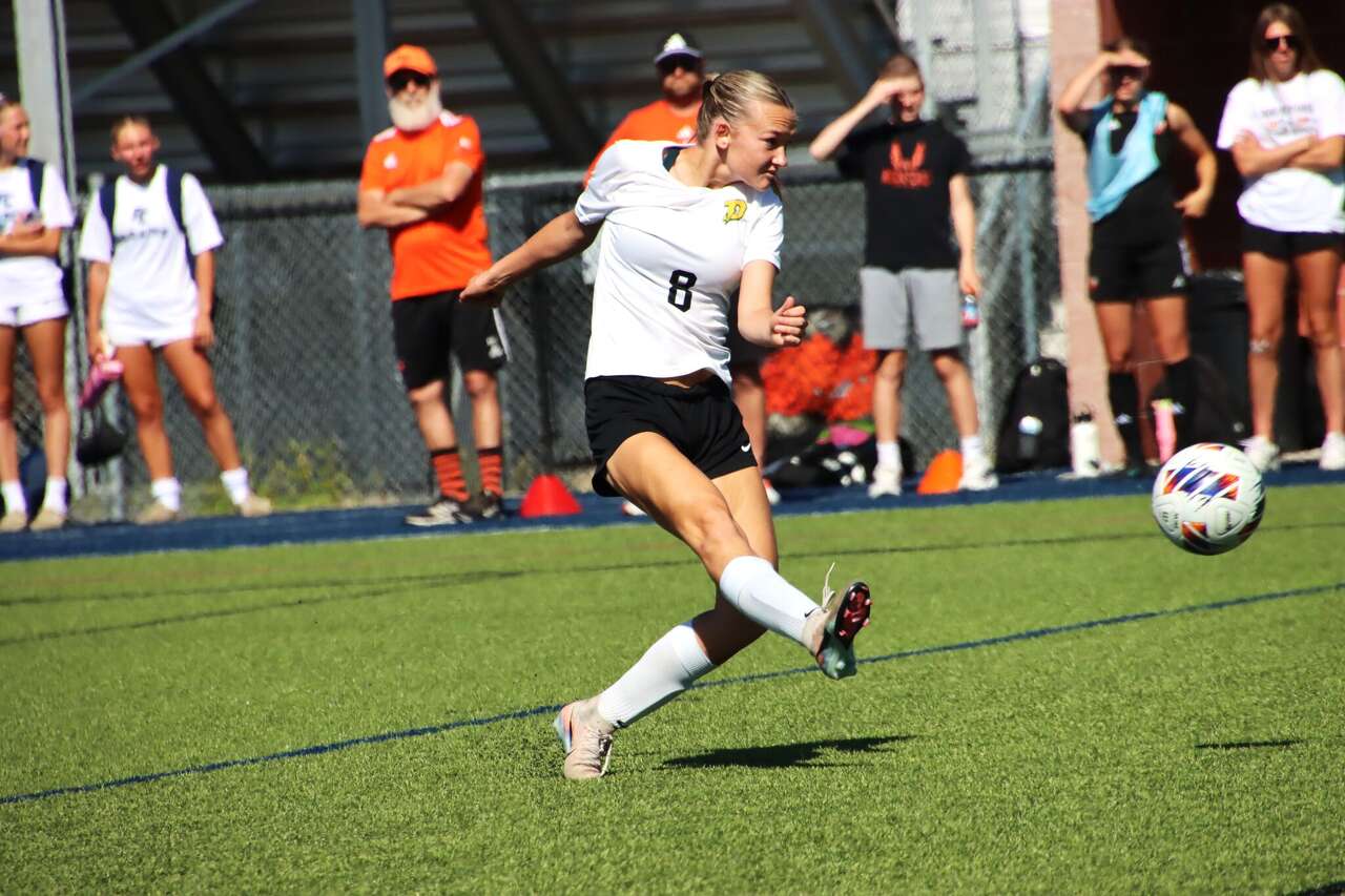 Dow falls in regional semi to No. 10 Rockford