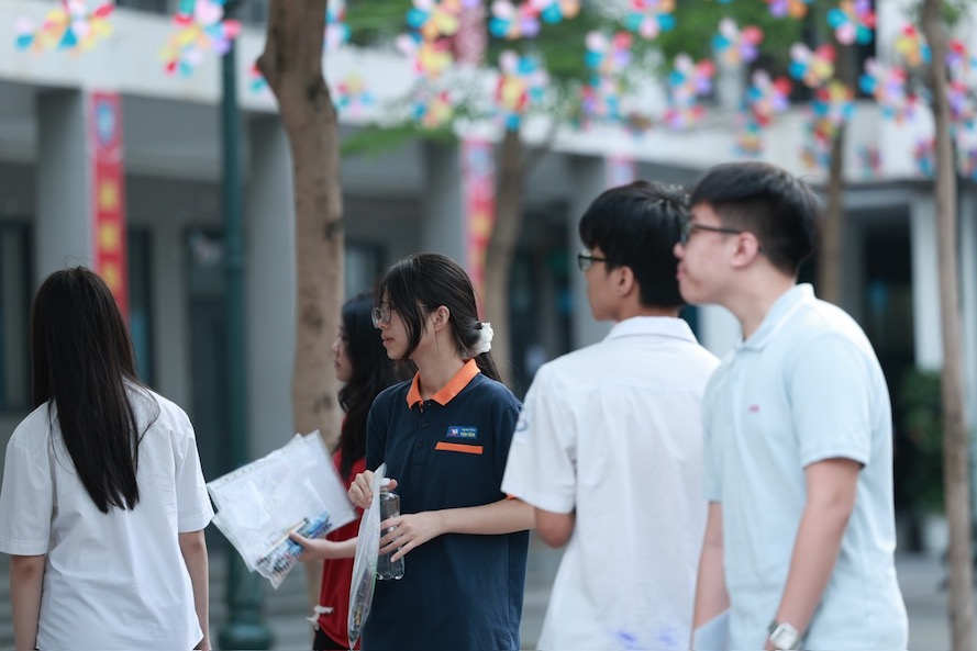 Nhiều trường đại học tiếp tục sử dụng tổ hợp A00 để xét tuyển năm 2026