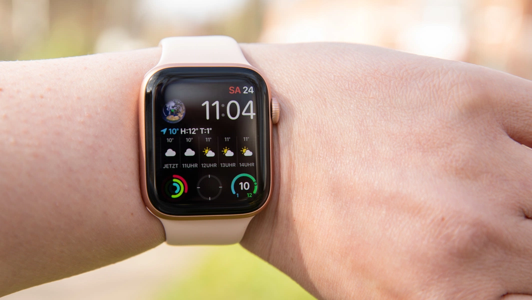 13 essential Apple Watch apps for productivity, health, and fun