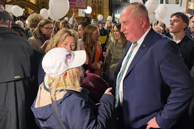 Barnaby Joyce attends anti-abortion rally ahead of controversial bill