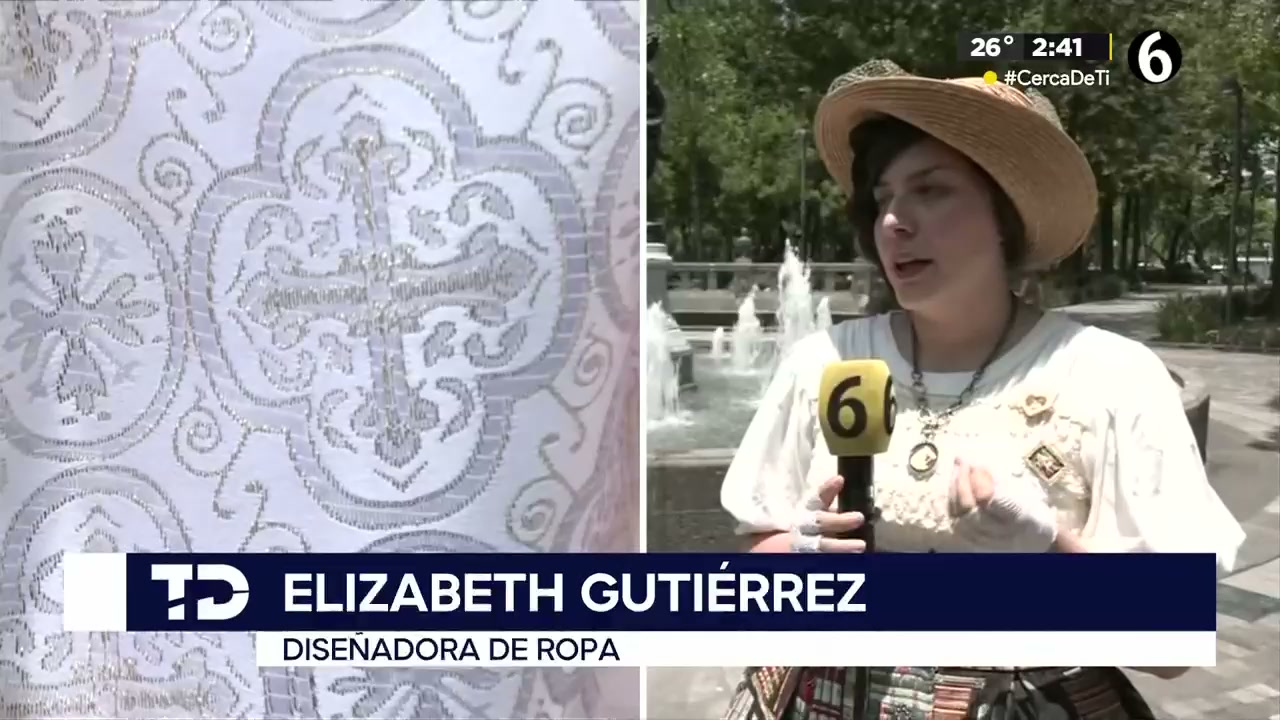 Diseñadora crea ropa elegantes inspirada en los memes del metro de la CdMx