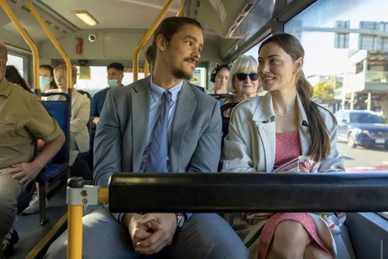 Phoebe Tonkin is a millennial icon. Now, she's back on our screens in ...