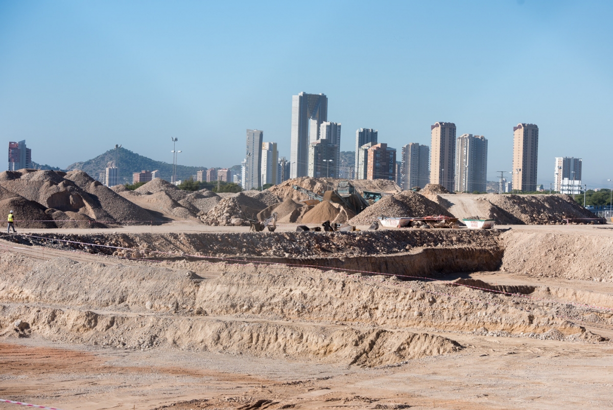 El futuro centro comercial de Benidorm, más cerca: acuerdo entre los ...