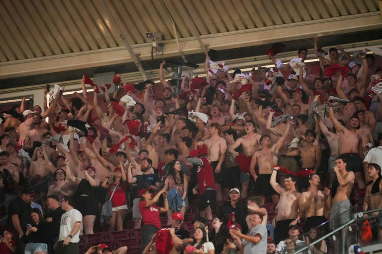 'Tarps off' fans cheer Reds to win vs. Royals. What is 'tarps off'?