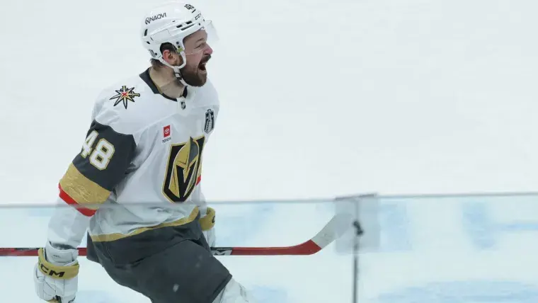 Stanley Cup Final 2026 final score: Golden Knights steal Game 1 from ...