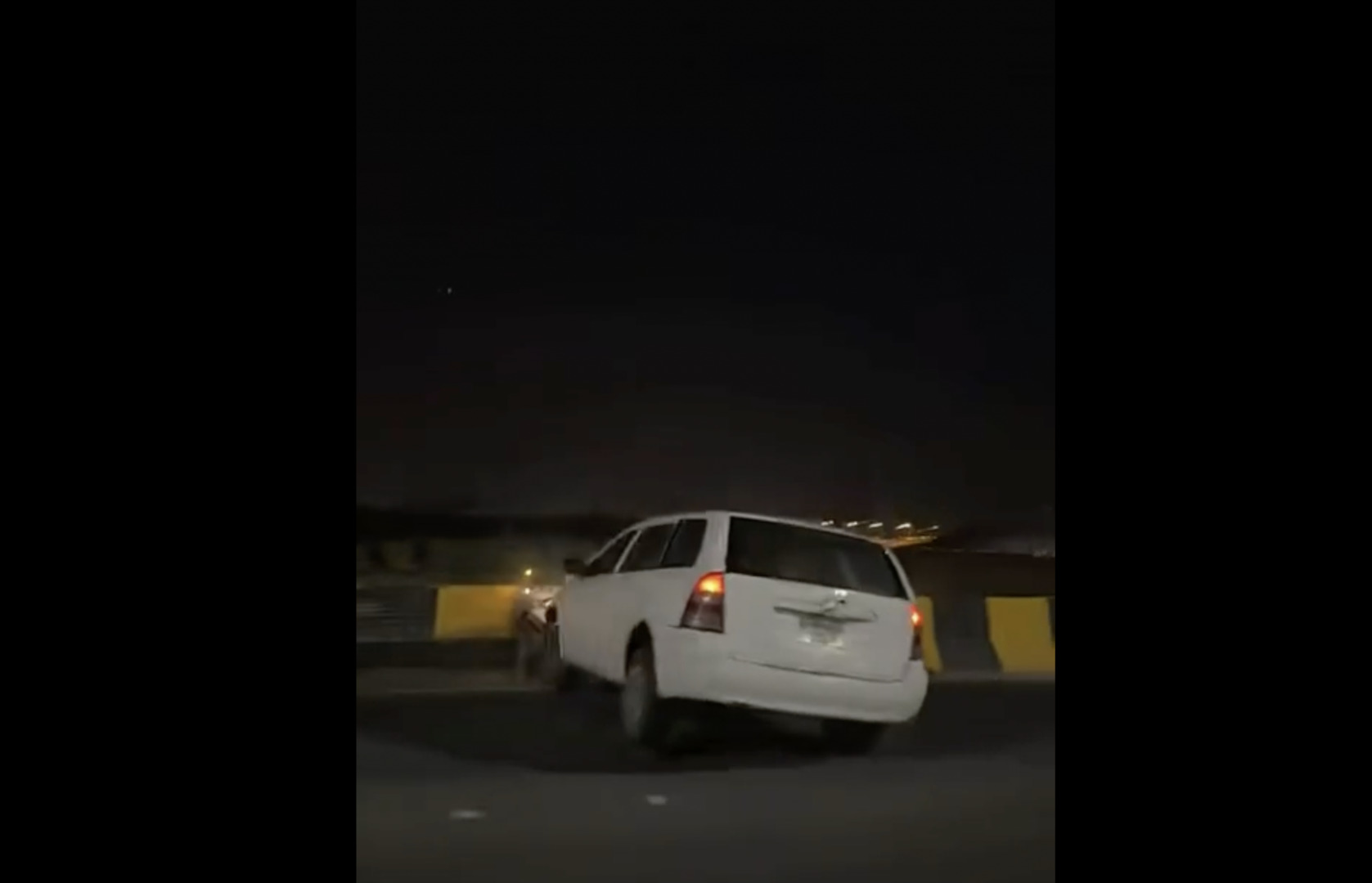 Accident on Kuwait motorway as Iranian missiles fly overhead