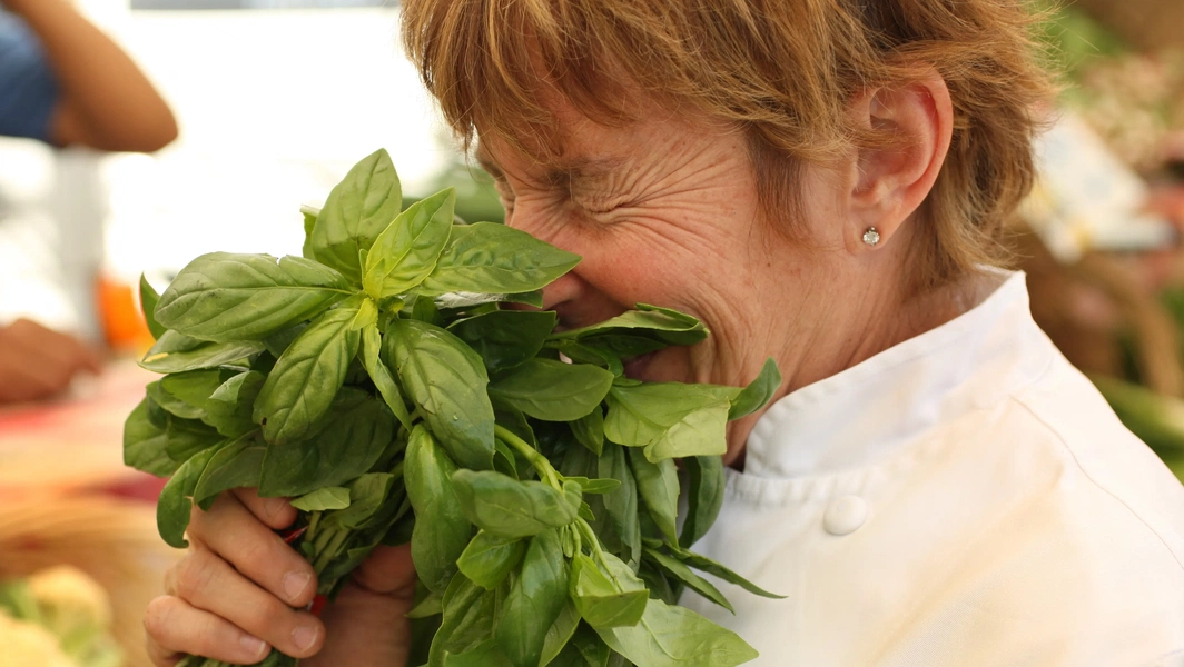 Shop farmers markets like a chef this June