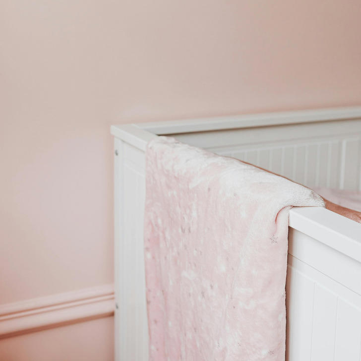13 emotional moments that reveal parents' love through every struggle