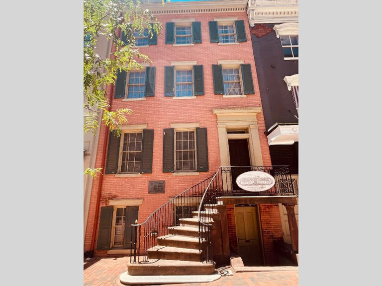 🌱 Patch AM: How one Capitol Hill native is documenting DC’s ...