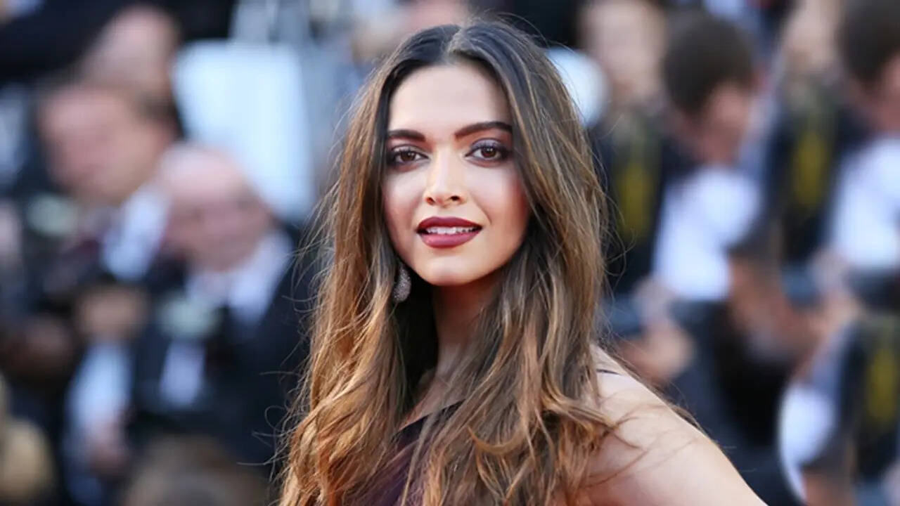 Deepika Padukone gets emotional at family wedding as she and Ranveer ...