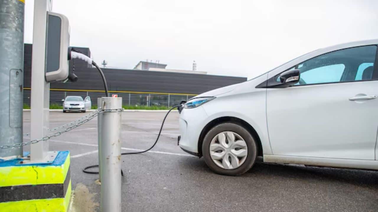 India's largest electric vehicle charging station: Over 210 charging ...