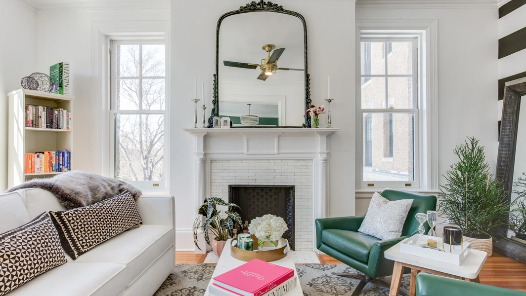 21 elegant living room color ideas
