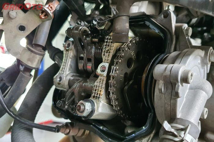 Noken as Yamaha NMAX baret? Segini biaya gantinya di bengkel resmi