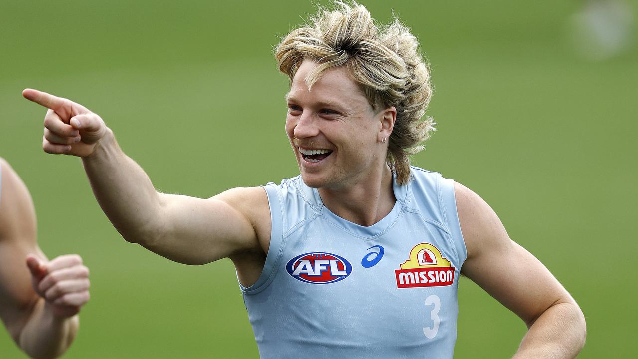 AFL star’s heartwarming return after 637 days