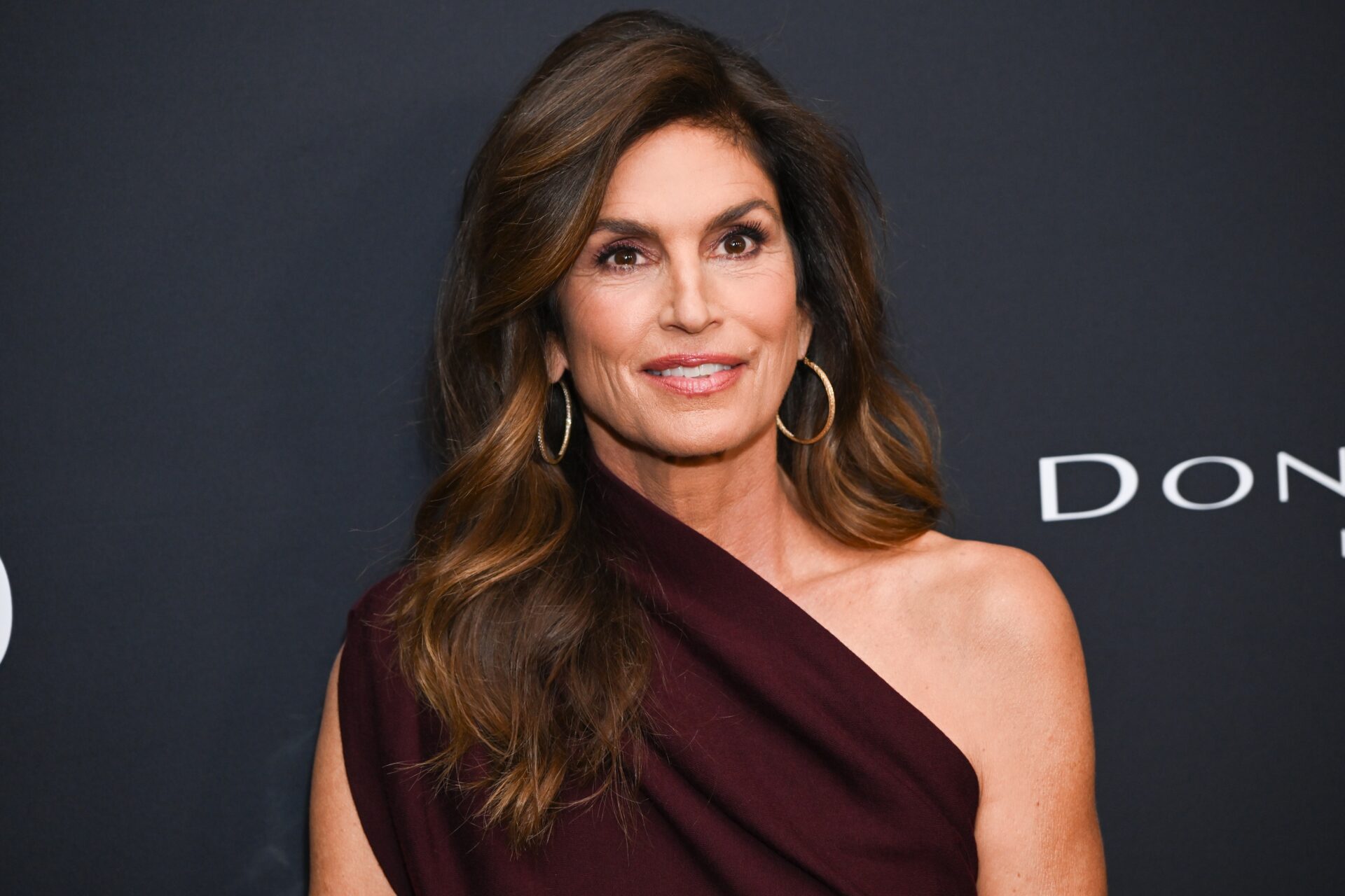 Cindy Crawford's struggle: 10 years with an eyelid condition