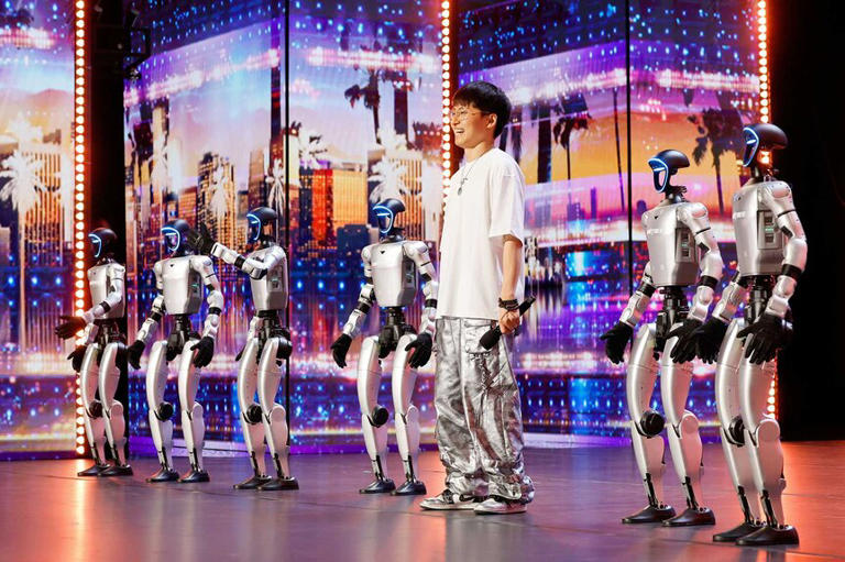 This group of dancing robots actually did a somersault on AGT