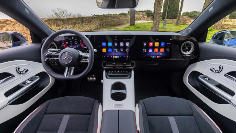 Mercedes-Benz CLA híbrido ligero (2026), prueba de consumo real