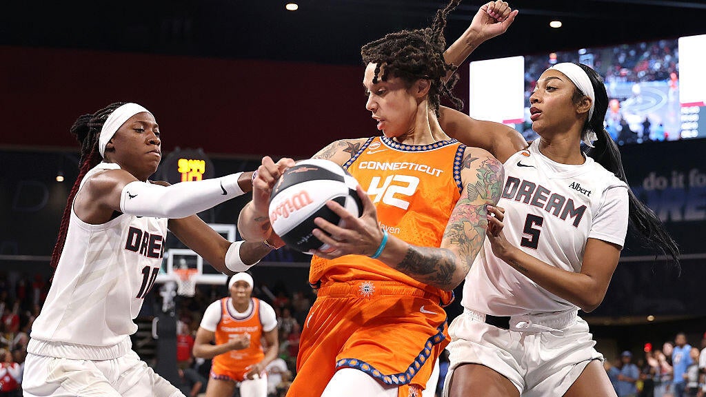 Rhyne Howard scores 36, hits 8 threes as Dream beat Sun 91-75 to open ...