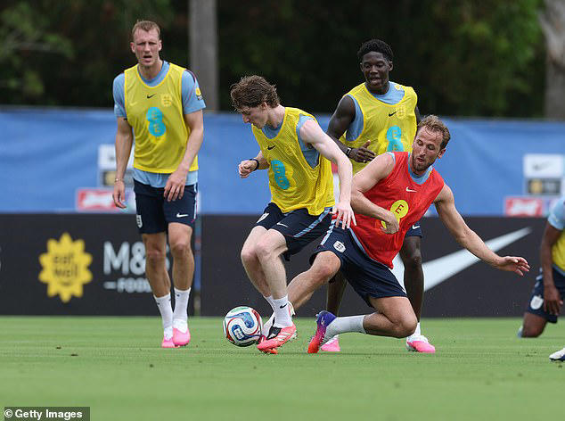Inside the England camp: Fascinating sub-plot in camp and the Three ...