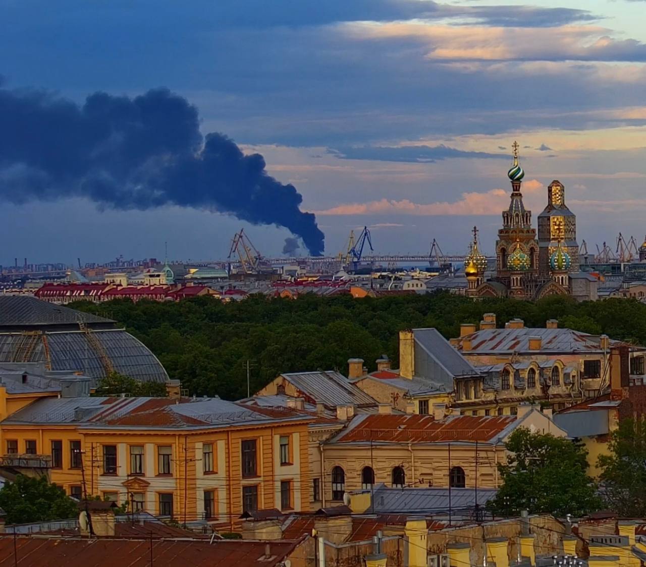 St. Petersburg oil terminal hit in major Ukrainian attack day after ...