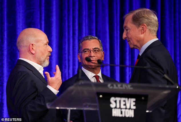Ex-Fox star Steve Hilton surges in California governor race