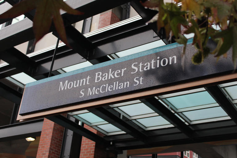 Light rail blocked at Mount Baker Station after SUV drives on tracks