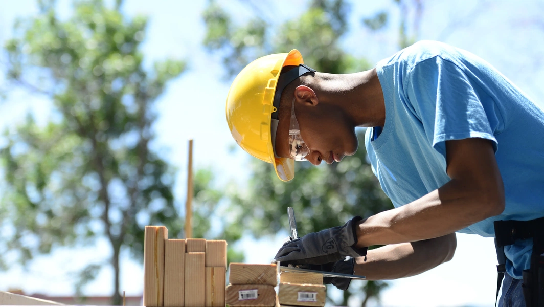 19 high-paying jobs requiring no prior experience