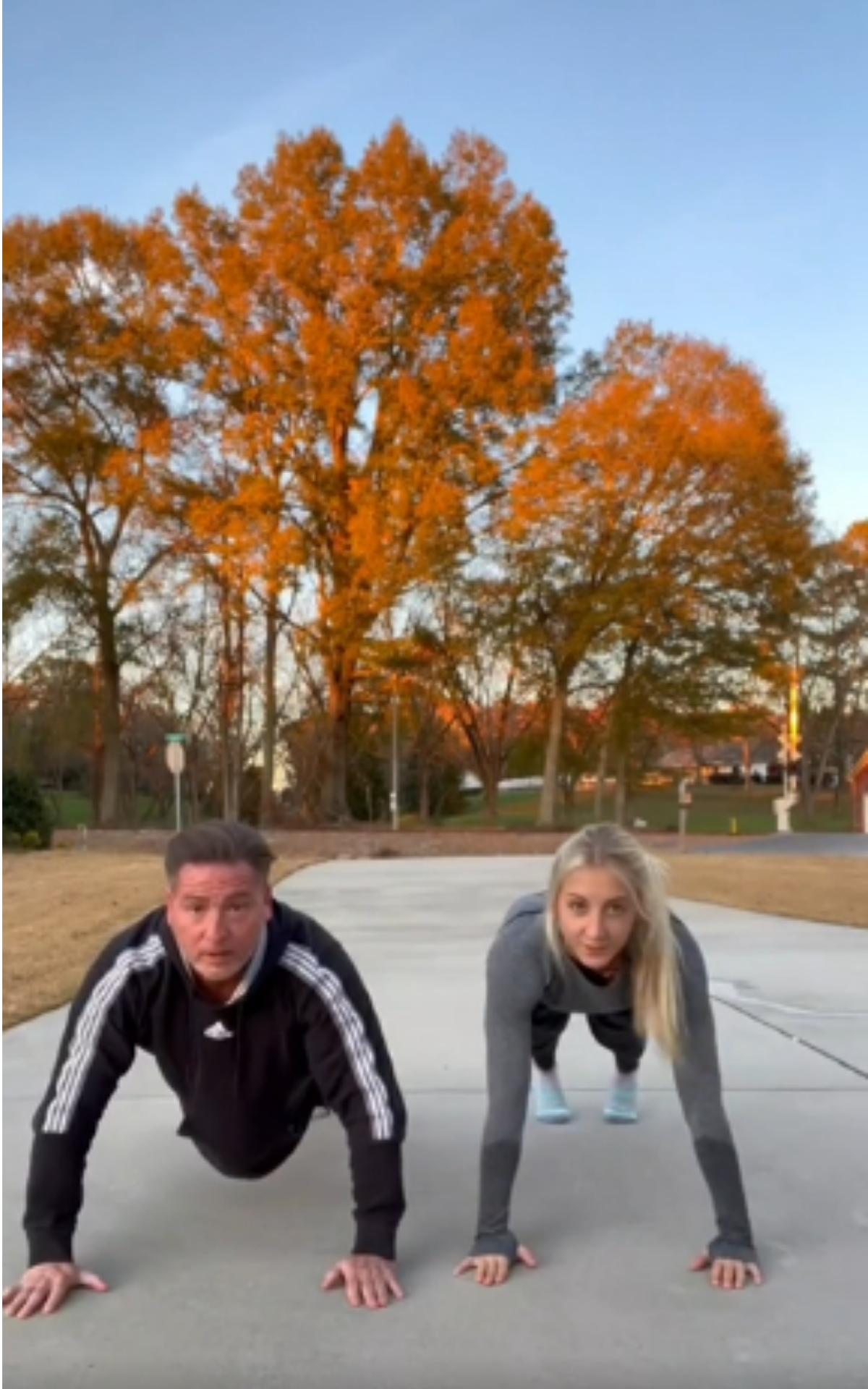 Push-up competition with my dad: Family fitness challenge