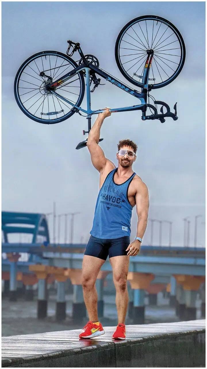 Exclusive! World Bicycle Day: Harshvardhan Rane on racing to school on ...