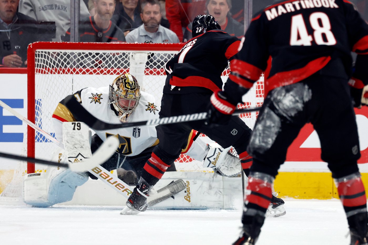 Hertl's late goal lifts Golden Knights past Hurricanes 5-4 to open ...