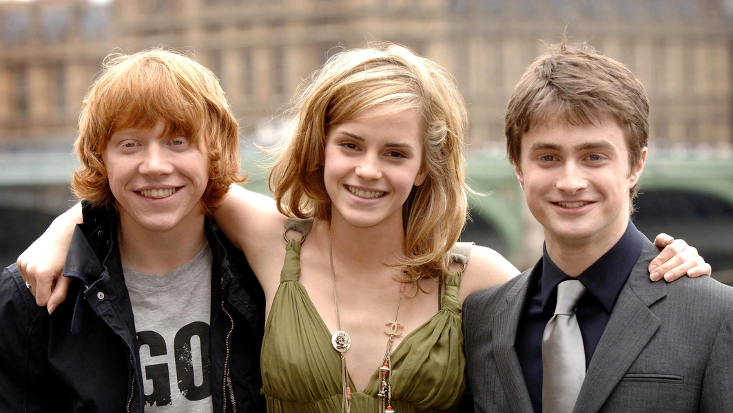 15 rare early photos and stories of Harry Potter cast