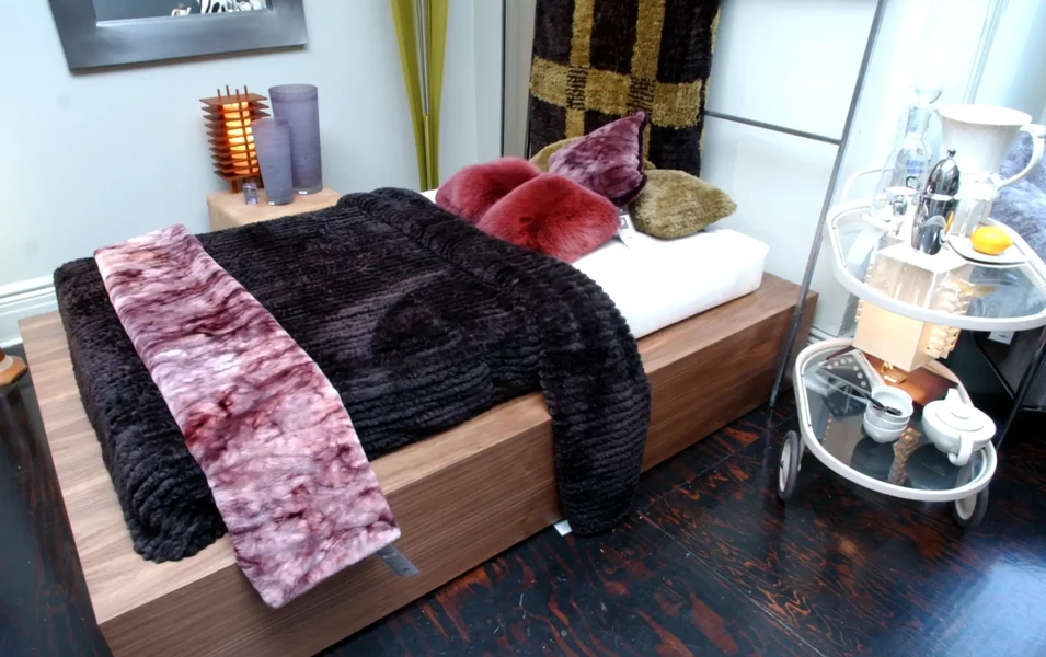 Luxury blankets that feel like a warm hug