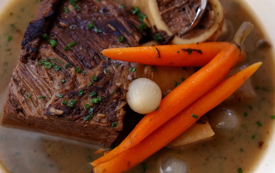 Master braised beef like a pro at home