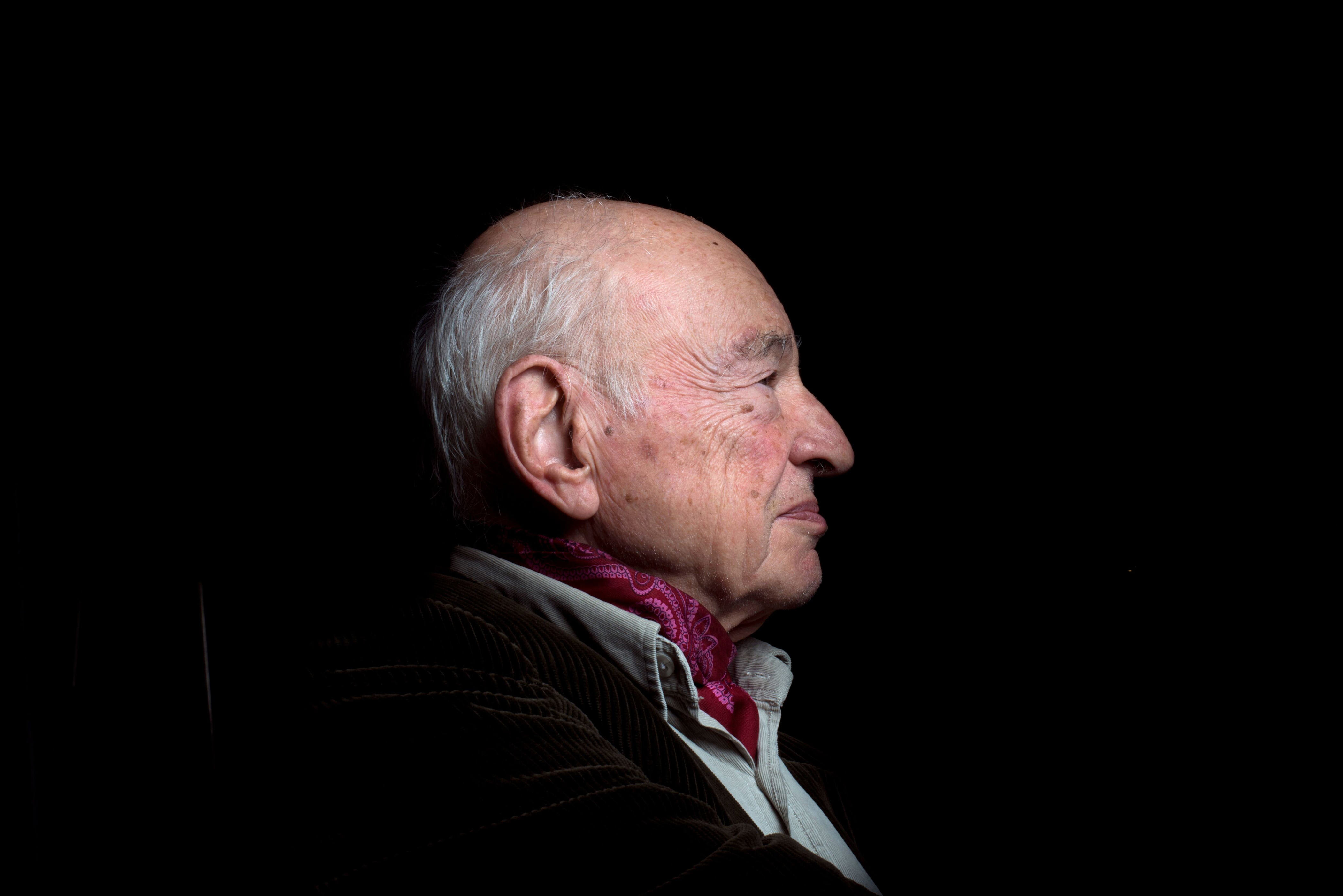 Hommage national à Edgar Morin : une « conscience politique forgée ...