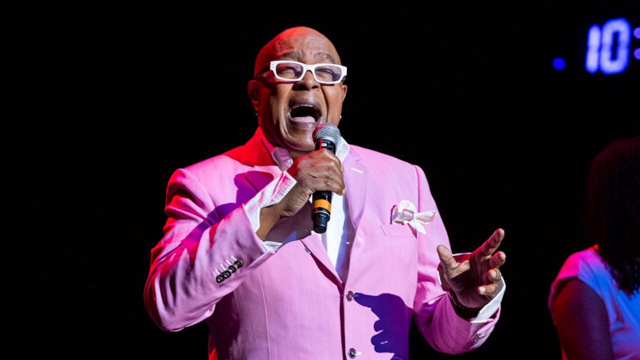 Peabo Bryson, 'Beauty and the Beast,' 'A Whole New World' singer, dies ...